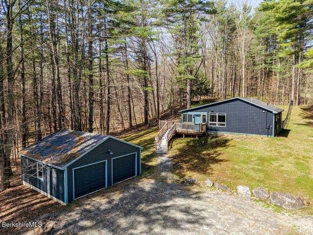 1 bedroom, Monterey MA 01245 102411528
