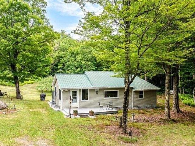 1 bedroom, Montgomery VT 05471 LS102280195
