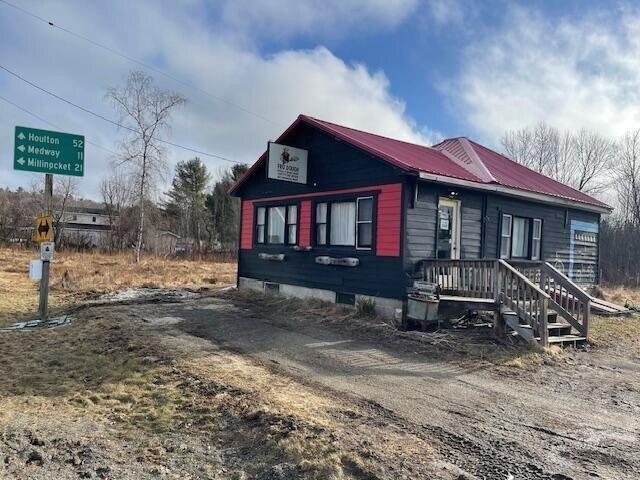 1 bedroom, Mattawamkeag ME 04459 105106620