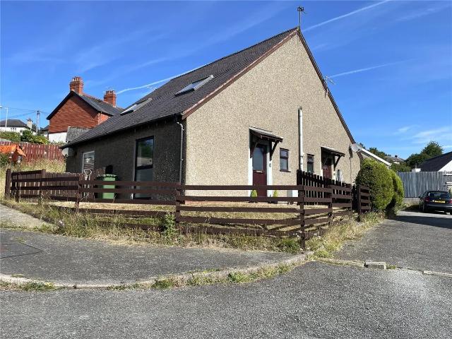 1 bedroom maisonette