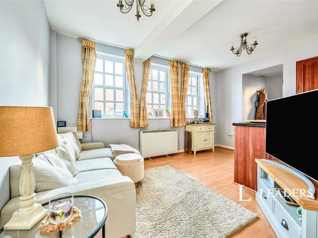 1 bedroom maisonette to rent Granary Court, Bell Street, Sawbridgeworth, CM21