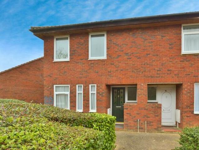 1 Bedroom Maisonette To Rent In Colston Bassett, Emerson Valley, Milton Keynes, Buckinghamshire, MK4