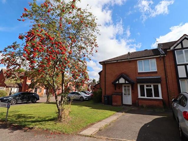 1 Bedroom Maisonette To Rent In Kenilworth Drive, Weavers Green, Nuneaton, CV11