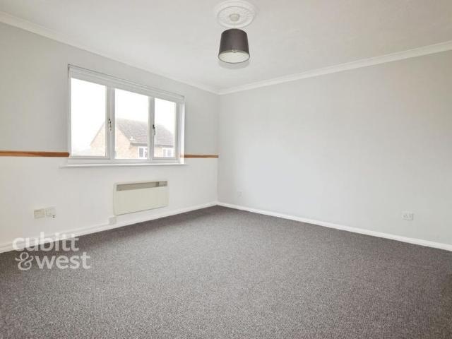 1 bedroom maisonette to rent