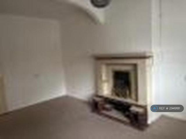1 bedroom maisonette to rent