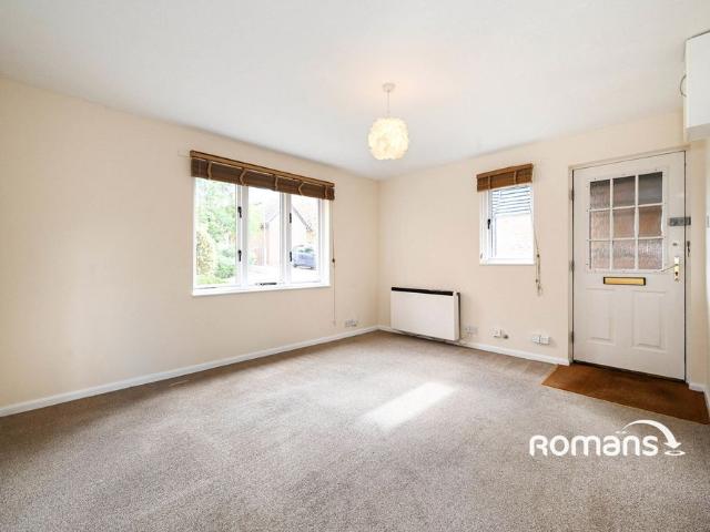 1 bedroom maisonette to rent