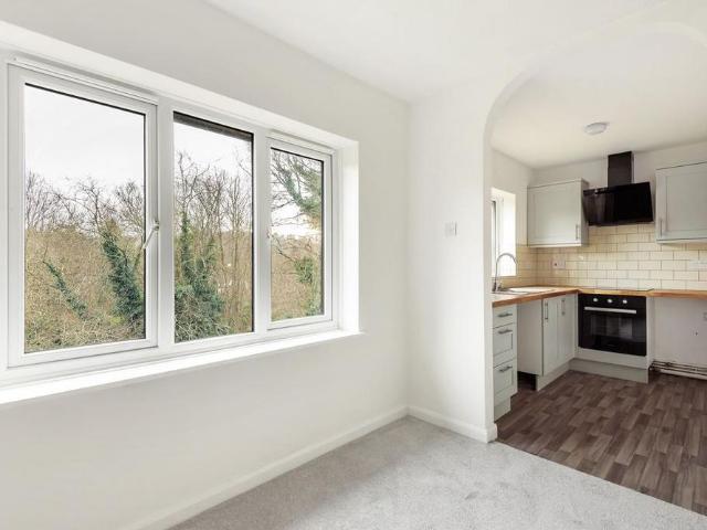 1 bedroom maisonette to rent