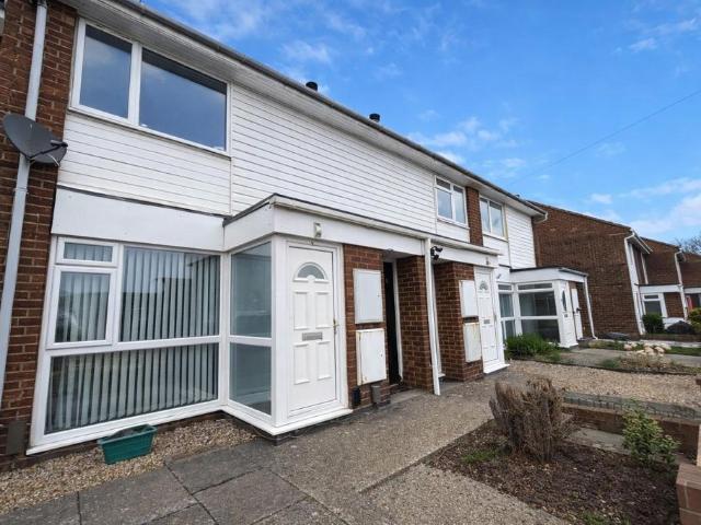 1 bedroom maisonette to rent