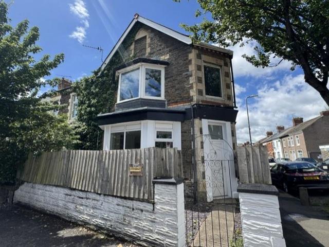 1 bedroom maisonette to rent