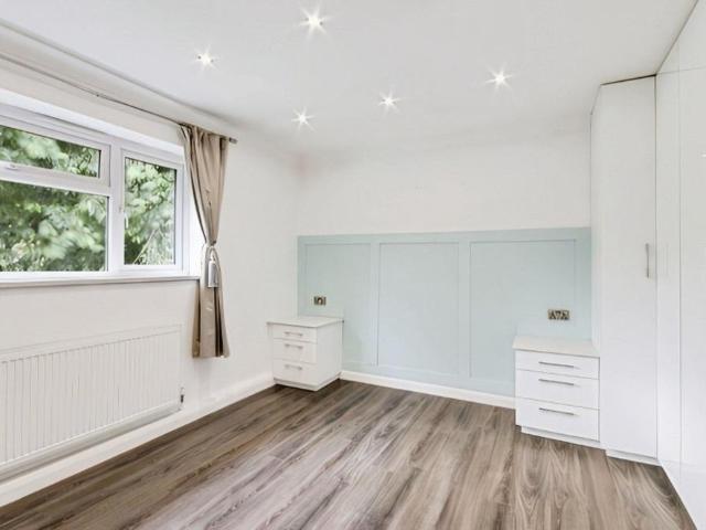 1 bedroom maisonette to rent