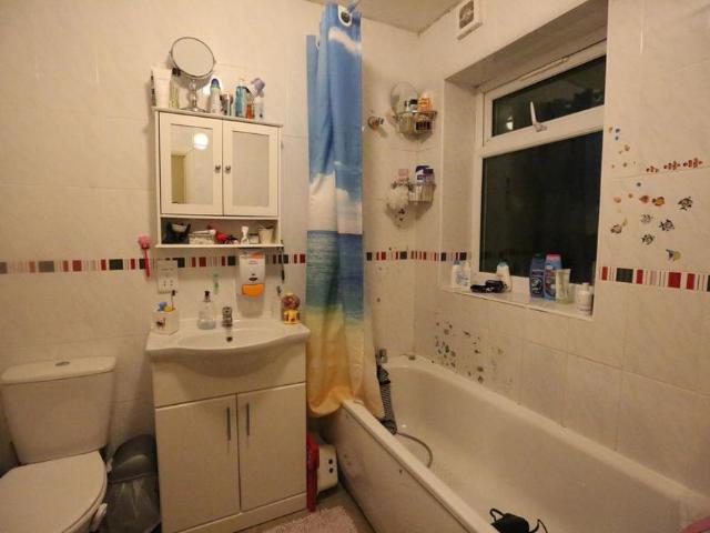 1 bedroom maisonette to rent