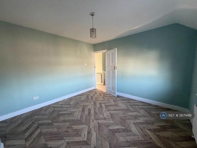 1 bedroom maisonette to rent