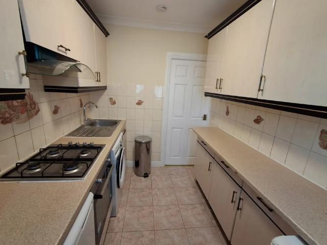1 bedroom maisonette to rent