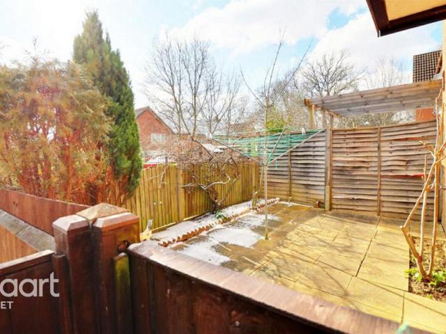 1 bedroom maisonette to rent