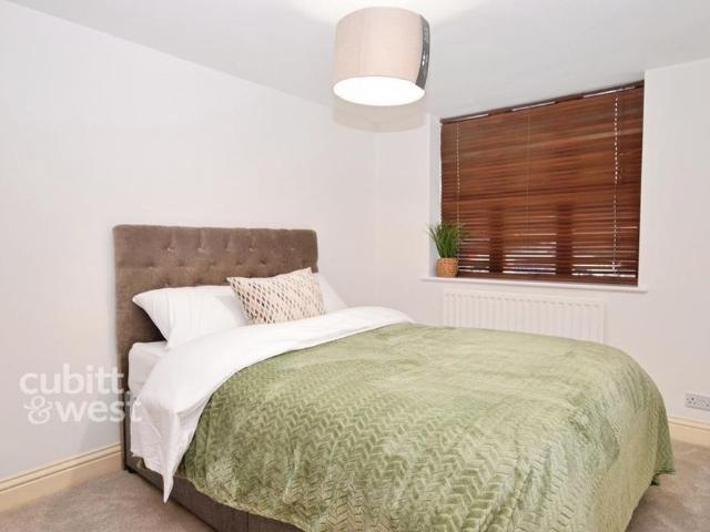 1 bedroom maisonette to rent