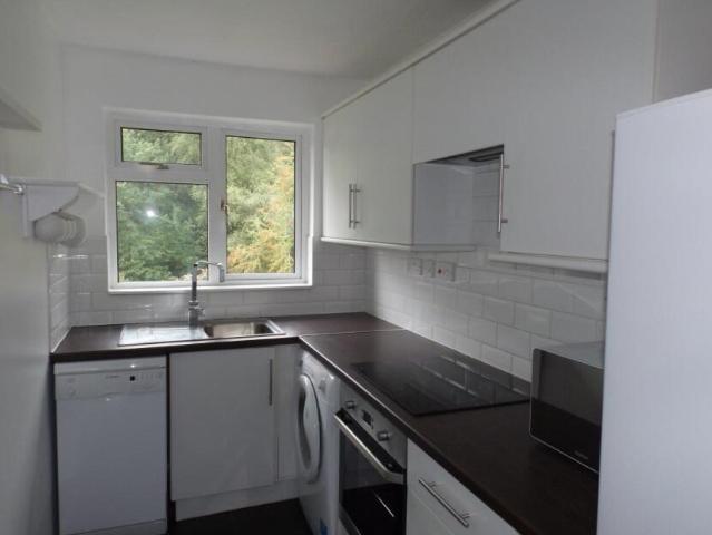 1 bedroom maisonette to rent
