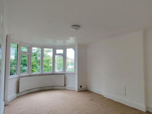 1 bedroom maisonette to rent