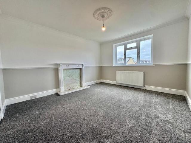 1 bedroom maisonette to rent