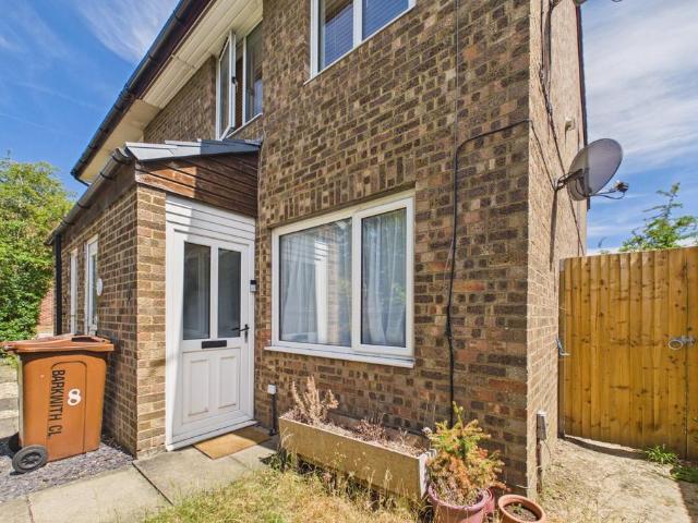 1 bedroom maisonette to rent