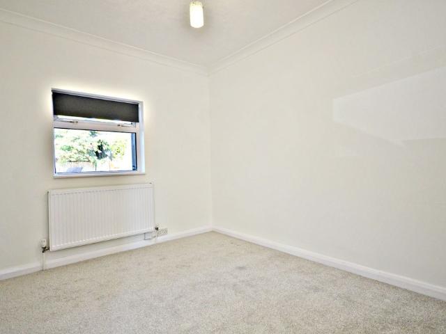 1 bedroom maisonette to rent