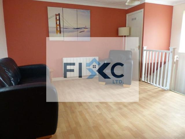 1 bedroom maisonette to rent