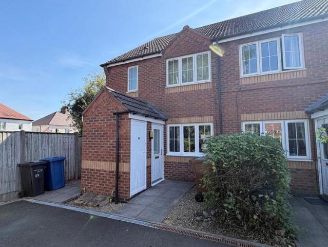 1 bedroom maisonette to rent