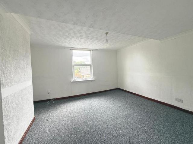 1 bedroom maisonette to rent