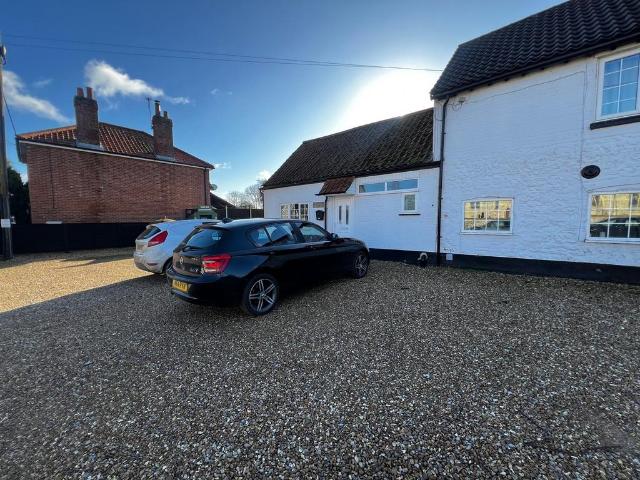 1 bedroom maisonette to rent