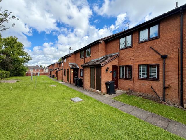 1 bedroom maisonette to rent
