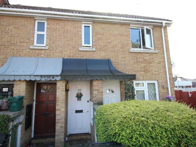 1 bedroom maisonette to rent