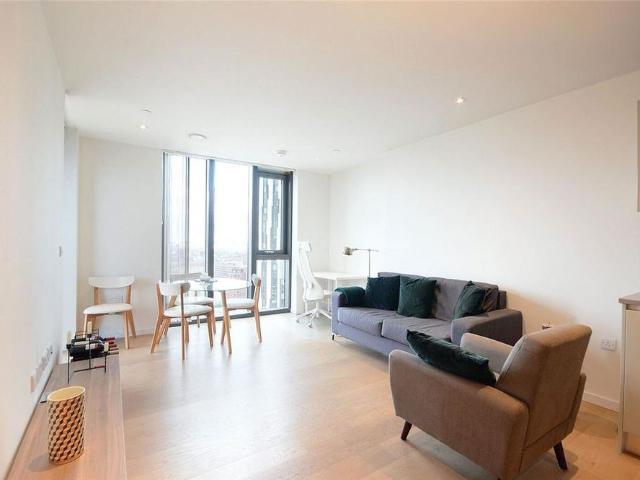 1 bedroom maisonette to rent