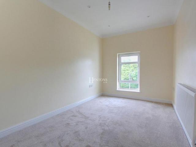 1 bedroom maisonette to rent