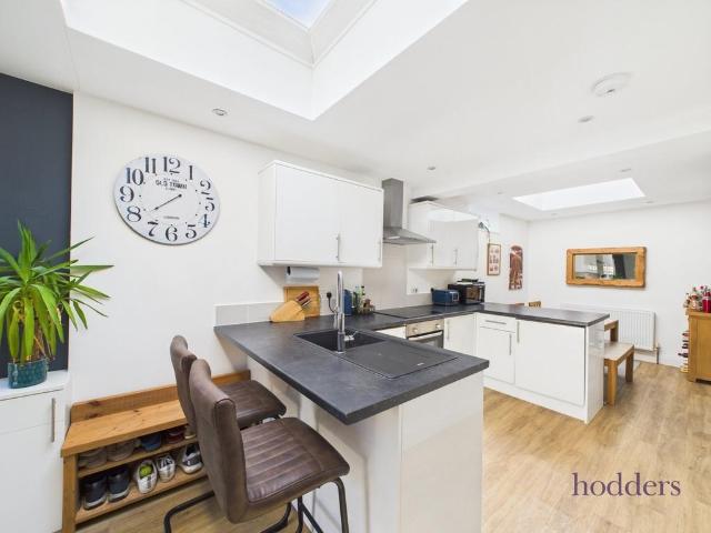1 bedroom maisonette to rent