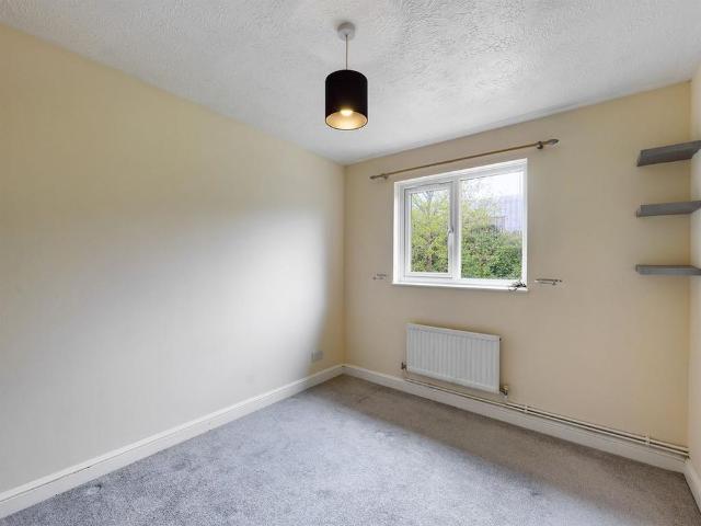 1 bedroom maisonette to rent