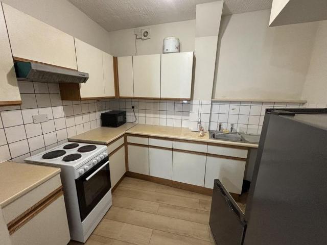 1 bedroom maisonette to rent