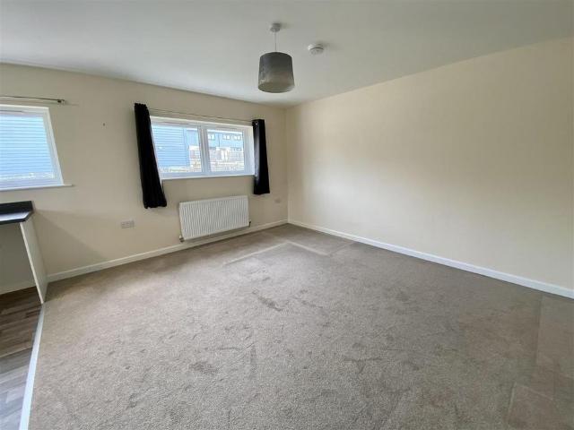 1 bedroom maisonette to rent