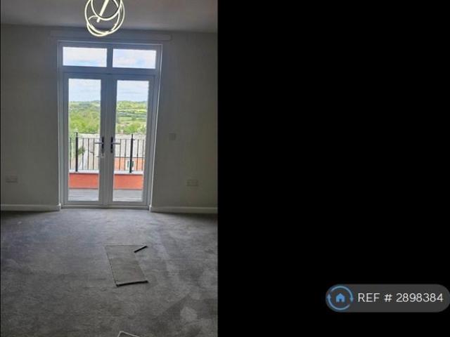 1 bedroom maisonette to rent
