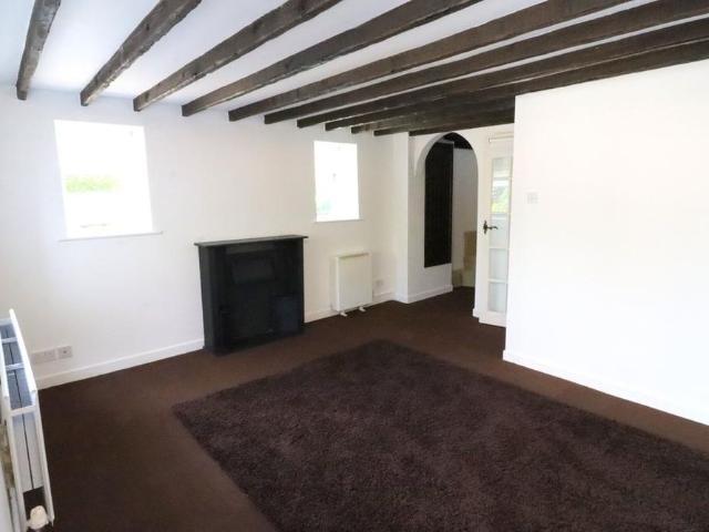 1 bedroom maisonette to rent