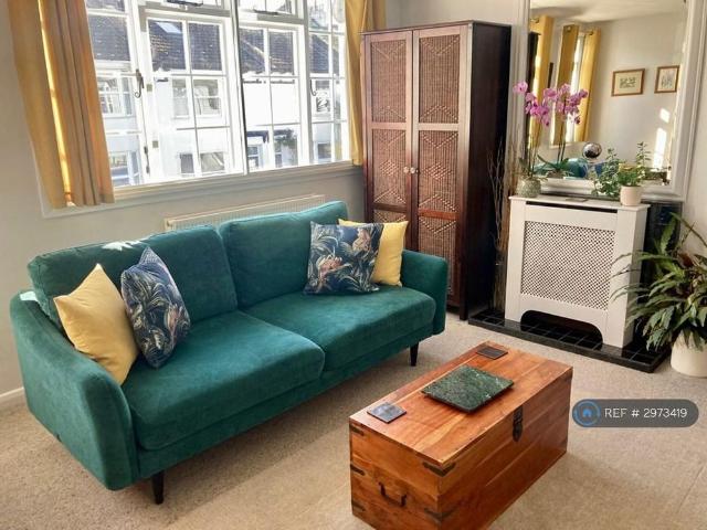 1 bedroom maisonette to rent