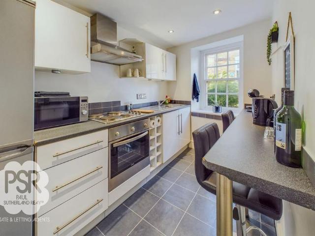 1 bedroom maisonette to rent