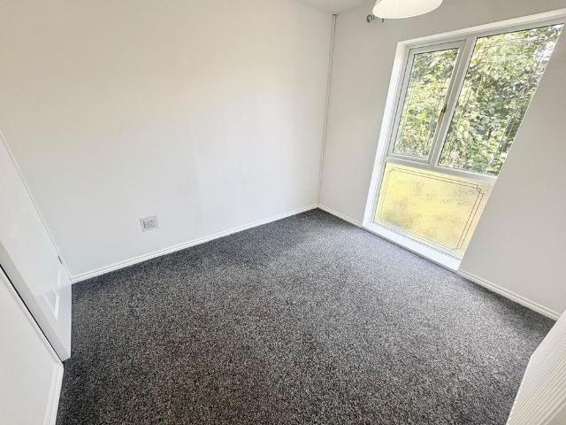1 bedroom maisonette to rent