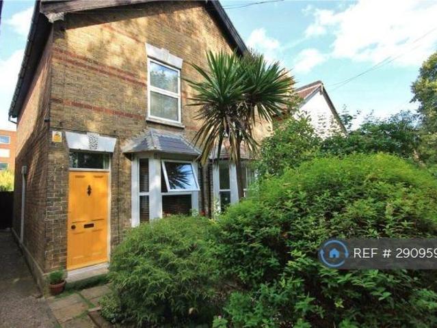 1 bedroom maisonette to rent