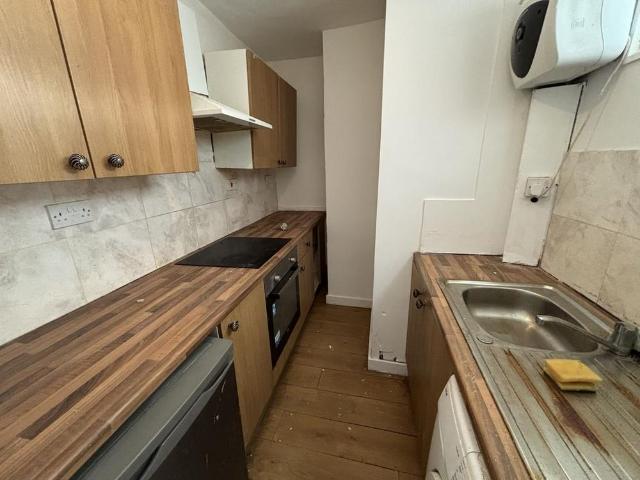 1 bedroom maisonette to rent