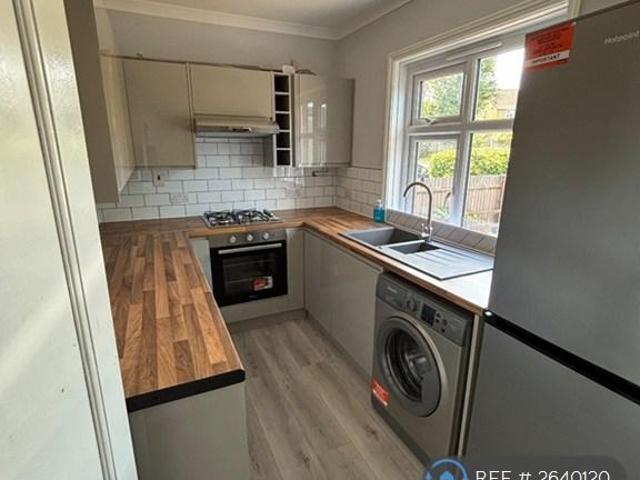1 bedroom maisonette to rent