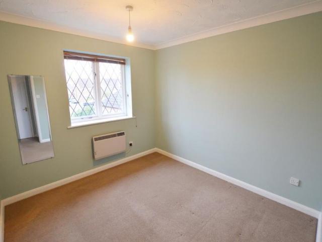 1 bedroom maisonette to rent