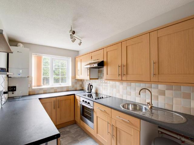 1 bedroom maisonette to rent