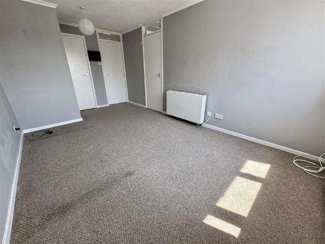 1 bedroom maisonette to rent