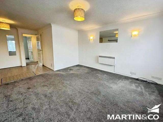 1 bedroom maisonette to rent