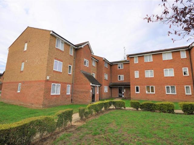 1 bedroom maisonette to rent