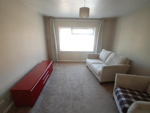 1 bedroom maisonette to rent